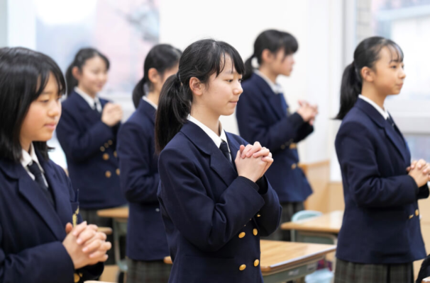 目黒星美学園中学校・高校の制服写真画像まとめ・レビュー口コミ評判・生徒の着こなし・夏服冬服詳細情報│全国中高制服グラム-全国47都道府県の中 ...