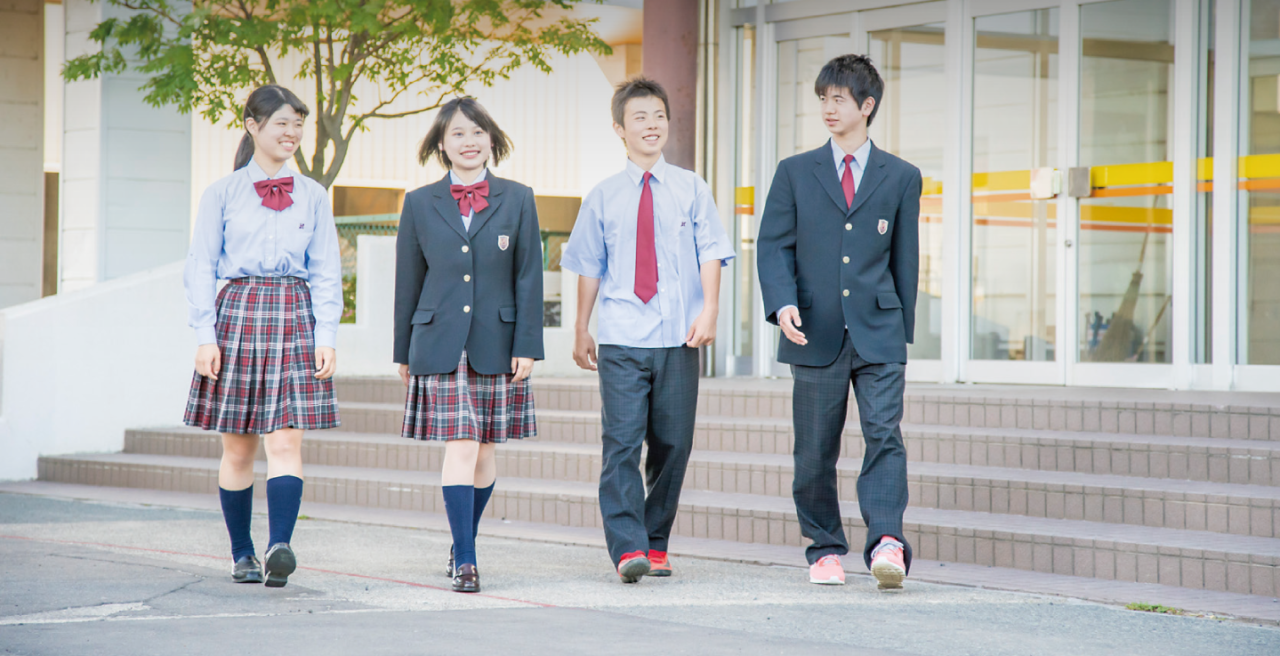 Hirosaki Higashi High School resumo da imagem da foto / revisão da ...