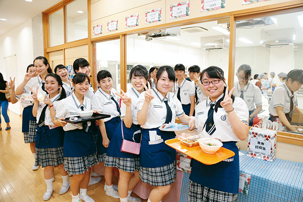 目黒星美学園中学校・高校の制服写真画像まとめ・レビュー口コミ評判・生徒の着こなし・夏服冬服詳細情報│全国中高制服グラム-全国47都道府県の中 ...
