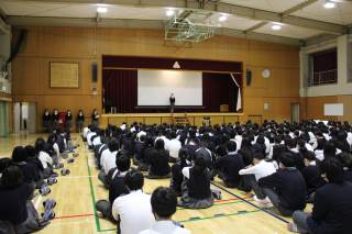 くすは縄手南校制服写真画像まとめ・レビュー口コミ評判・生徒の着こなし・夏服冬服詳細情報（旧東大阪市立縄手南中学校）│全国中高制服グラム 全国 5294