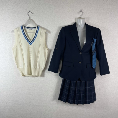 Sapporo Municipal Kitano Junior High School Uniform Photo Image Vidéo ...